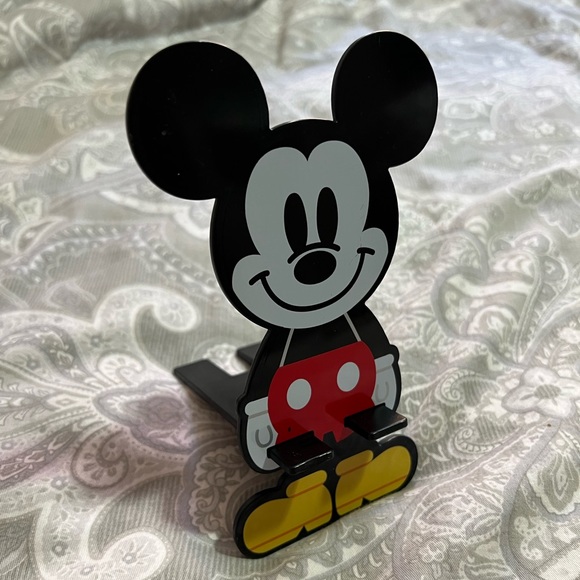 Cell Phones & Accessories | Mickey Phone Holder | Poshmark